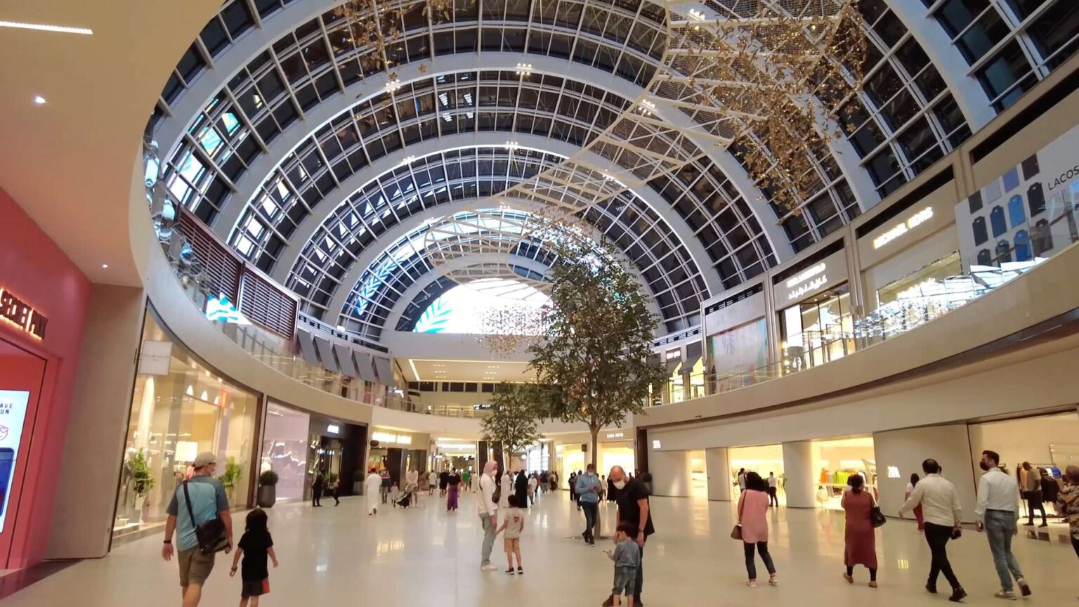 The Best Shopping Malls in Dubai - Platinumlist Guide