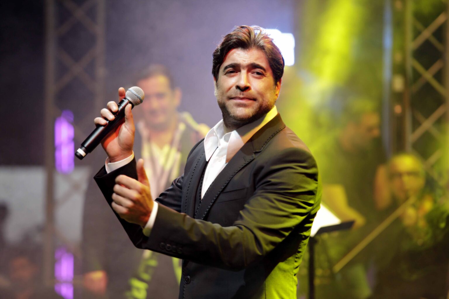 Wael Kfoury Live in Abu Dhabi 2025 | Space 42 Arena – September 27 ...